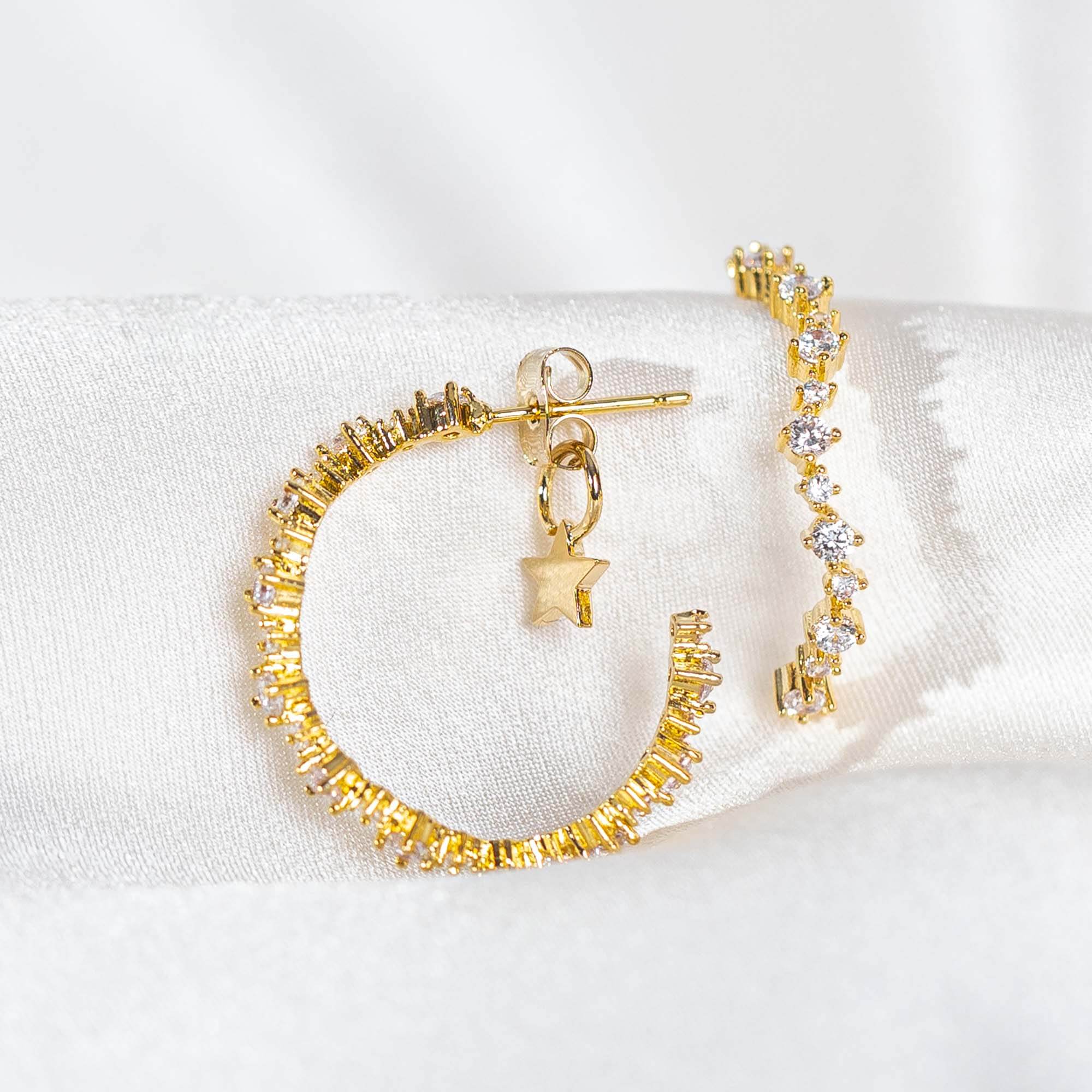 Capella hoops earrings - Crystal (Gold) - Lily and Rose